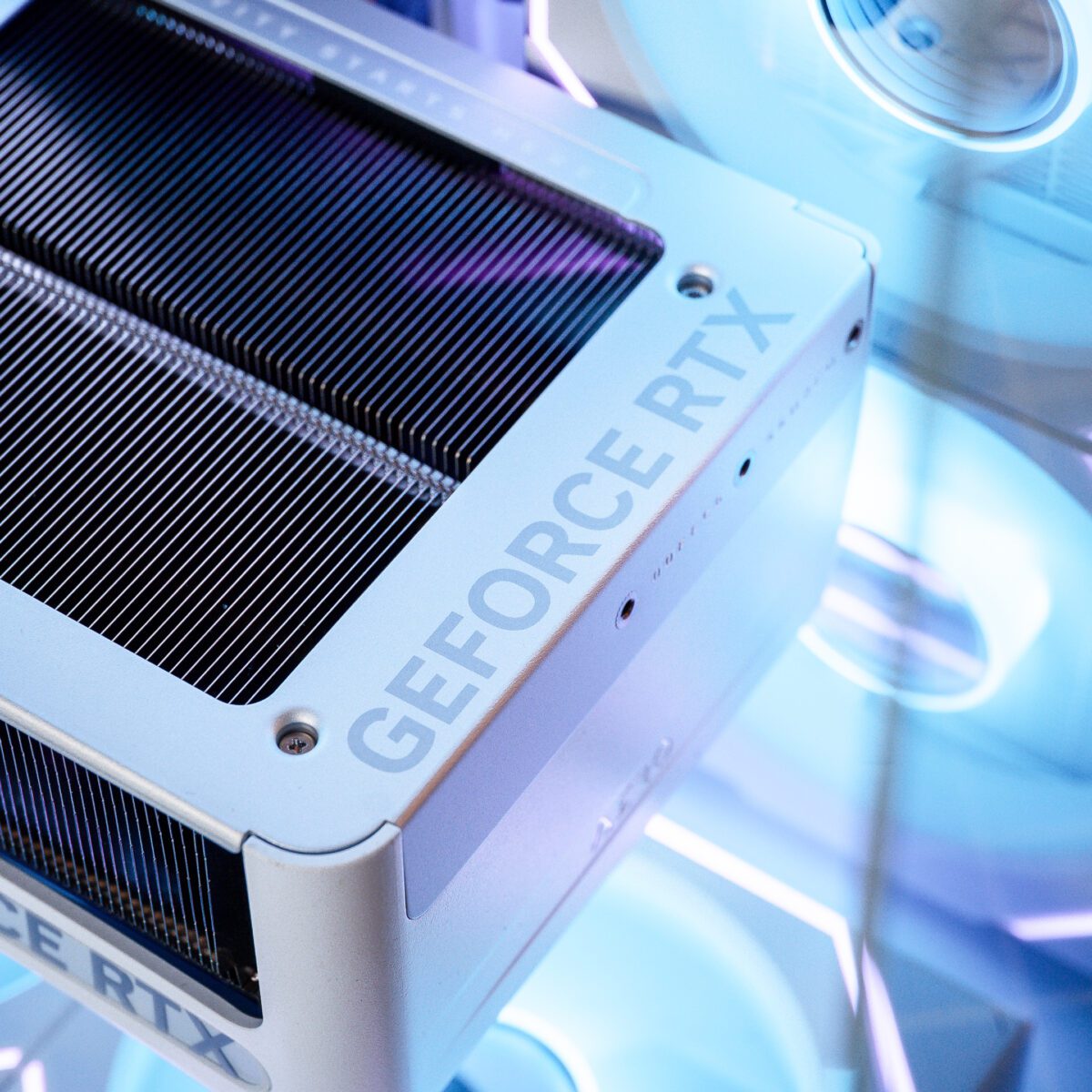 LIAN LI COMPACT 5070 Ti PC | 80X INST WINS! - RaffledUp