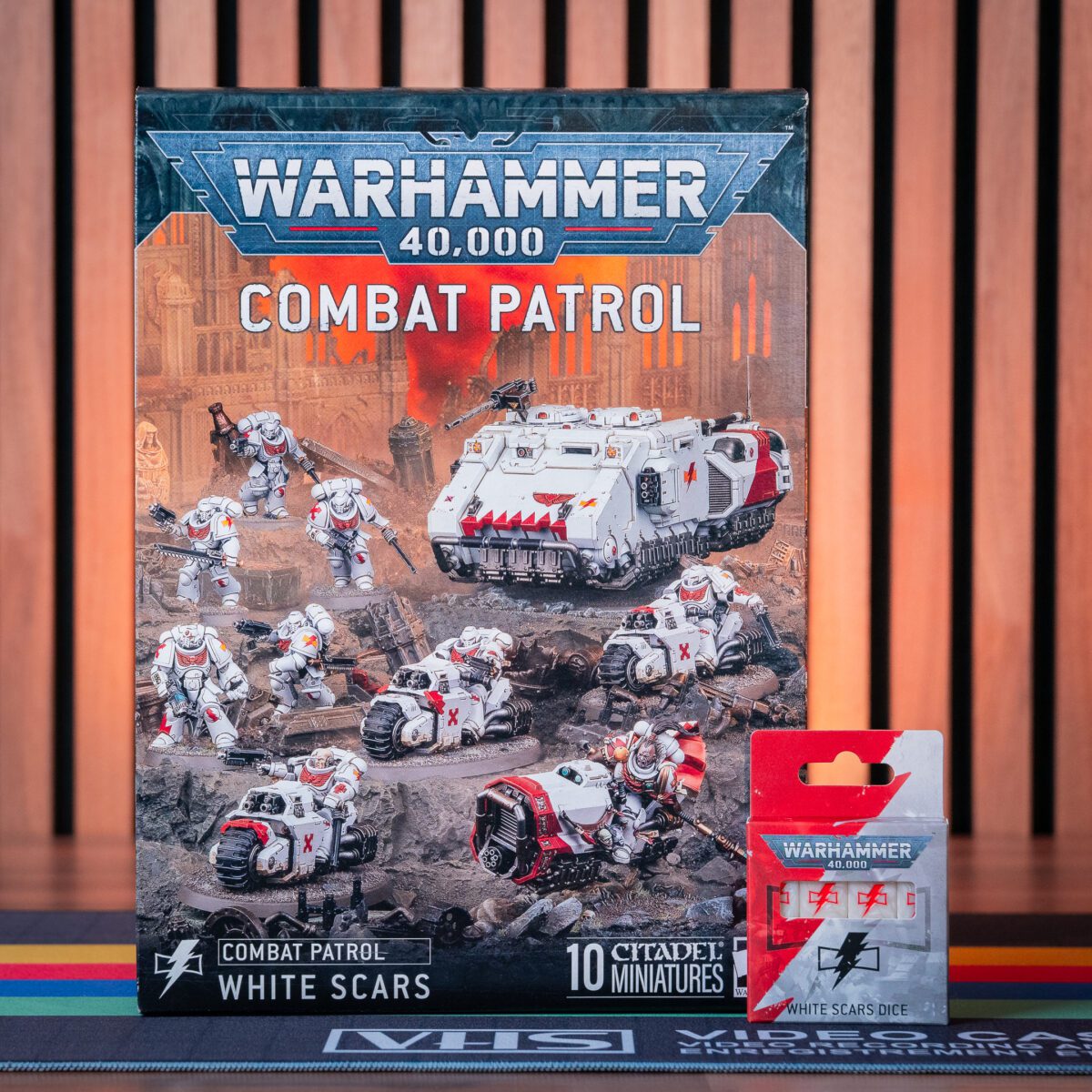 WHITE SCARS COMBAT PATROL + DICE SET! - RaffledUp